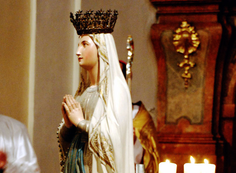 Maria, die "Mutter der Barmherzigkeit"