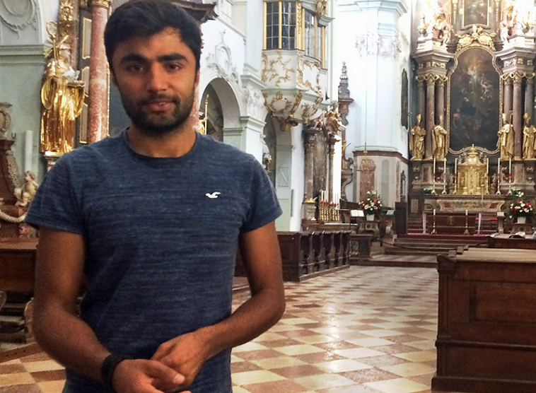 Salzburger "Kirchenasylant" Ali Wajid reist nach Kenia aus