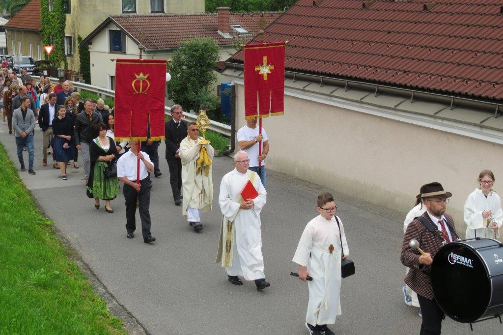Pfarre St. Veit an der Triesting | Erzdiözese Wien